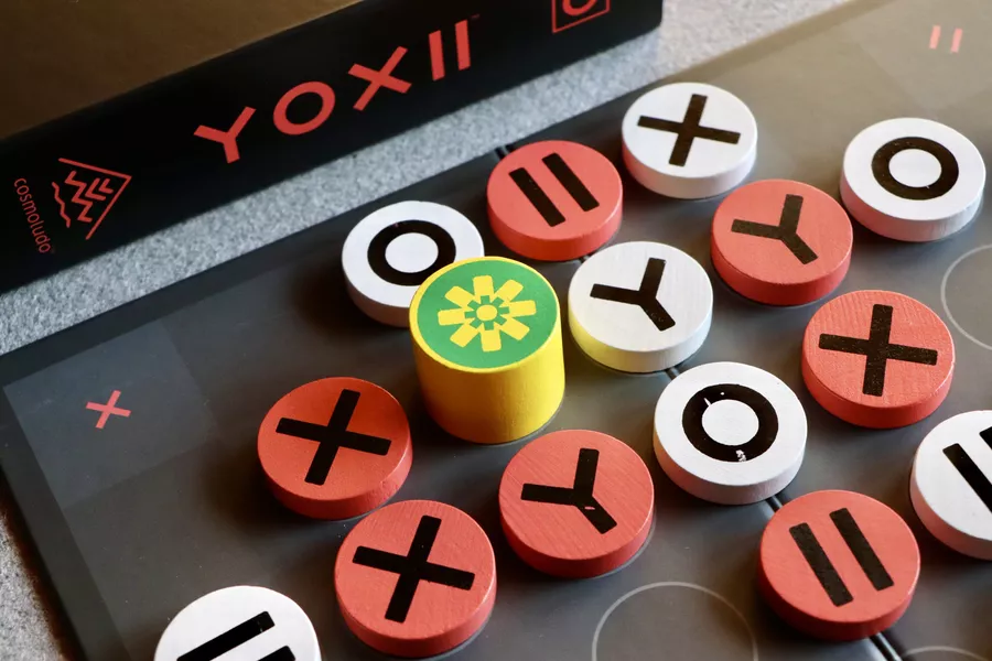 Yoxii – Tabletopping