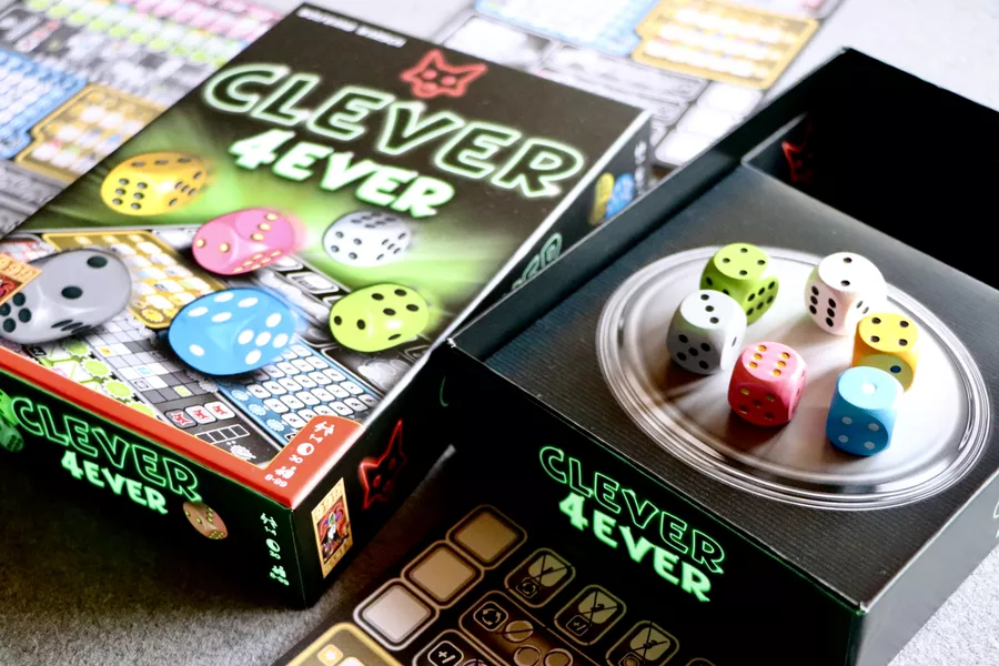 Clever 4Ever – Tabletopping