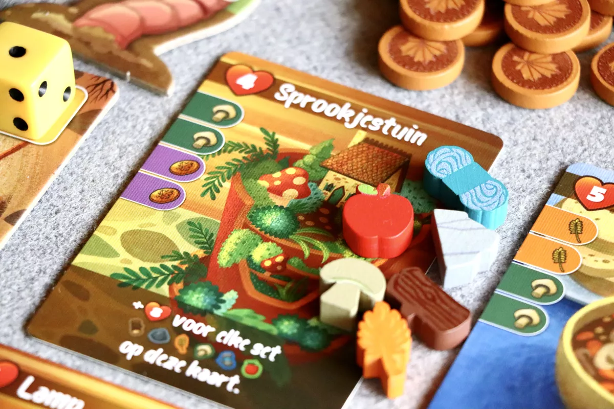 Creature Comforts (3) – Tabletopping