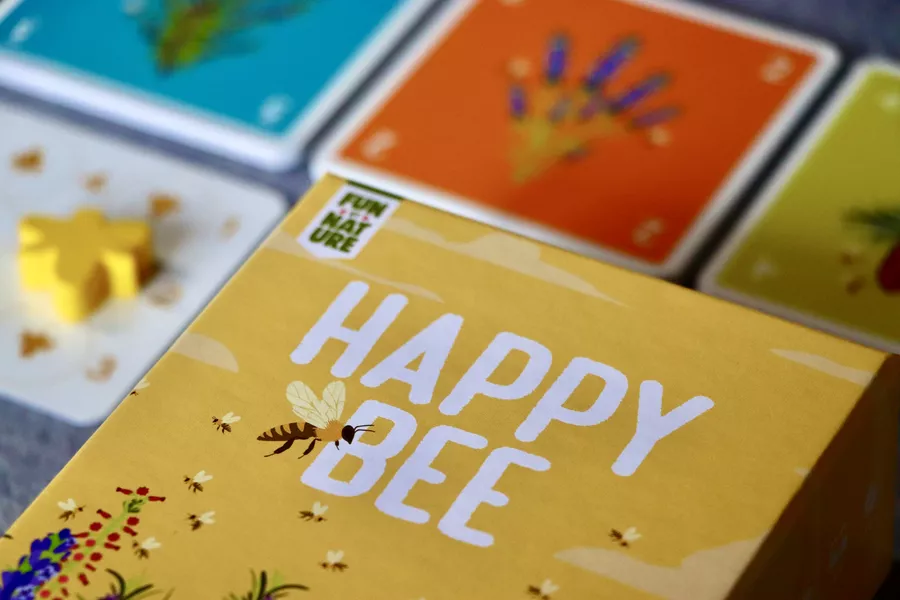 Happy Bee – A Hive of Activity: Fast-Paced Family Fun – Tabletopping