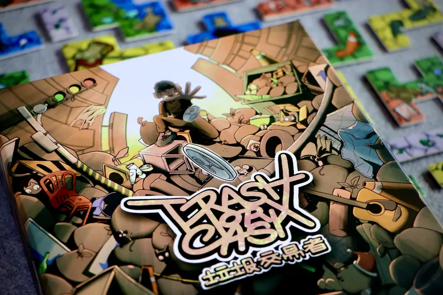 Trash or Cash – Get Paid to Hoard Garbage! – Tabletopping